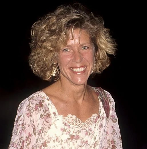 Elizabeth Collins | Muppet Wiki | Fandom