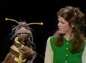 Bees | Muppet Wiki | Fandom