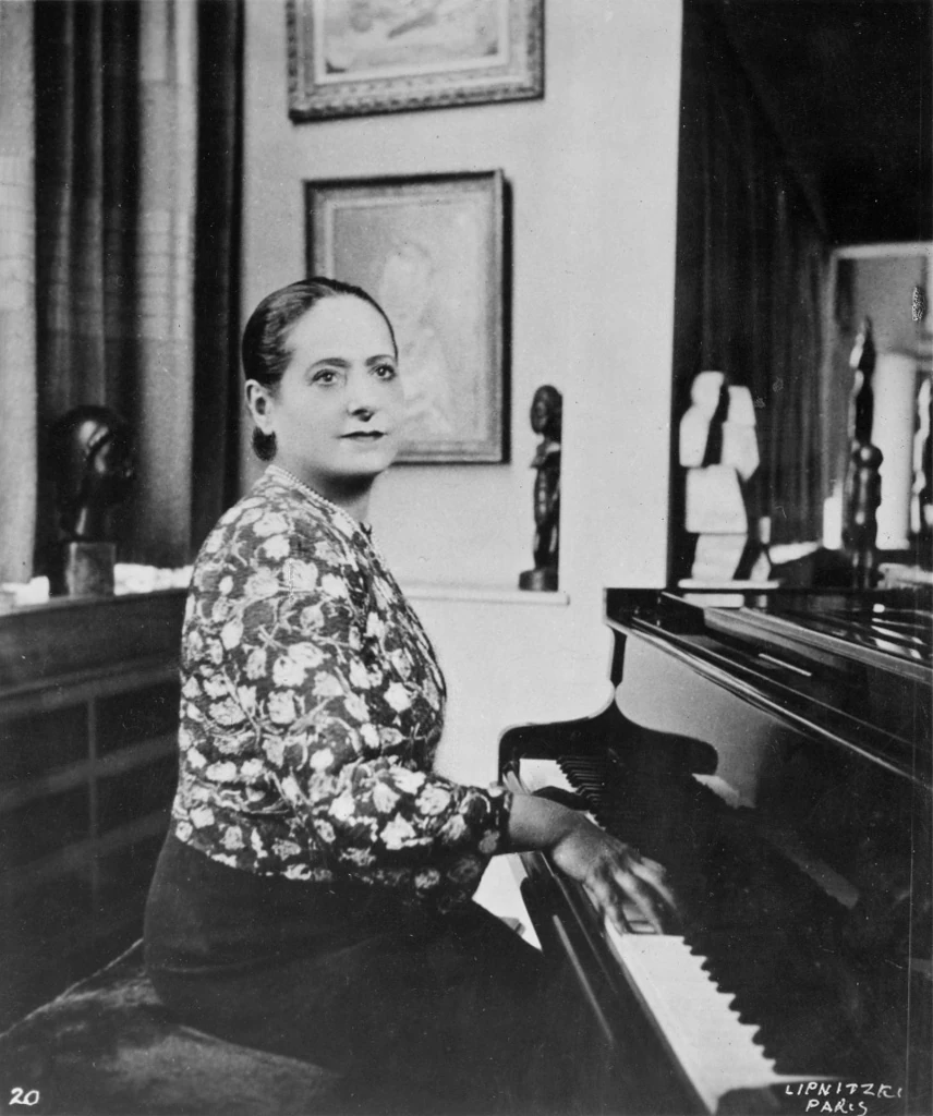 Helena Rubinstein | Muppet Wiki | Fandom
