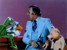 Episode 113: Bruce Forsyth | Muppet Wiki | Fandom