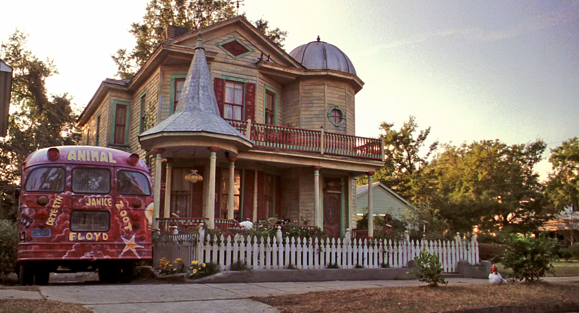 Muppets From Space Brick House