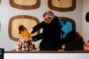 The Newsman | Muppet Wiki | Fandom