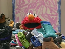 Elmo's World: Shoes | Muppet Wiki | Fandom