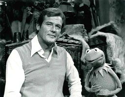 Episode 524: Roger Moore | Muppet Wiki | Fandom