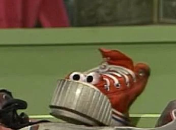 Sneaker | Muppet Wiki | Fandom