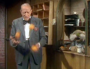 Episode 508: Señor Wences/transcript | Muppet Wiki | Fandom