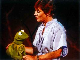 Episode 313: Helen Reddy | Muppet Wiki | Fandom