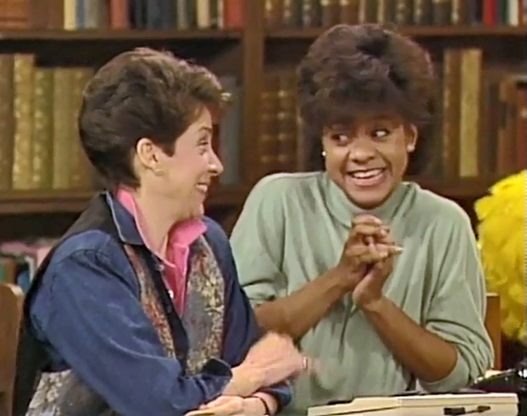 Lisa Boggs | Muppet Wiki | Fandom