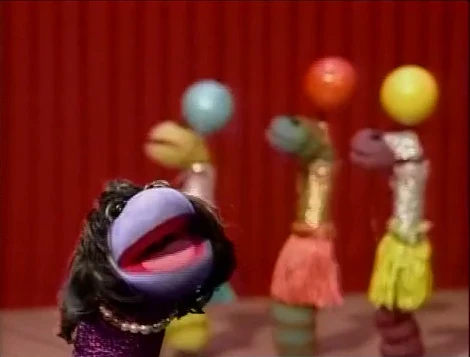 Sesame Street Elmopalooza Gloria Estefan