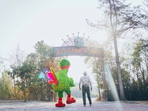 Africam Safari | Muppet Wiki | Fandom