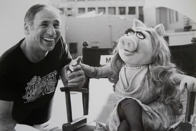 sarah wright puppetry