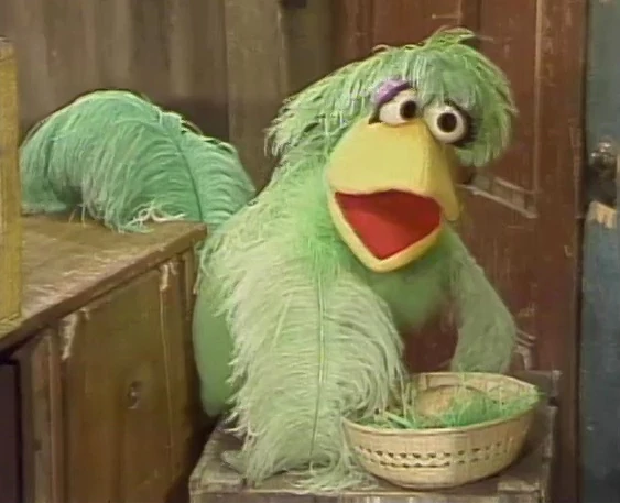 Mrs. Twitter | Muppet Wiki | Fandom