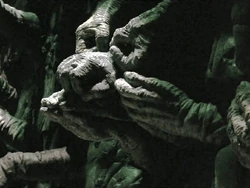 Labyrinth 1986 Helping Hands