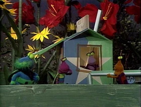 Twiddlebugs: Out of the Rain | Muppet Wiki | Fandom