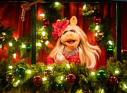 Christmas Caroling Coach | Muppet Wiki | Fandom