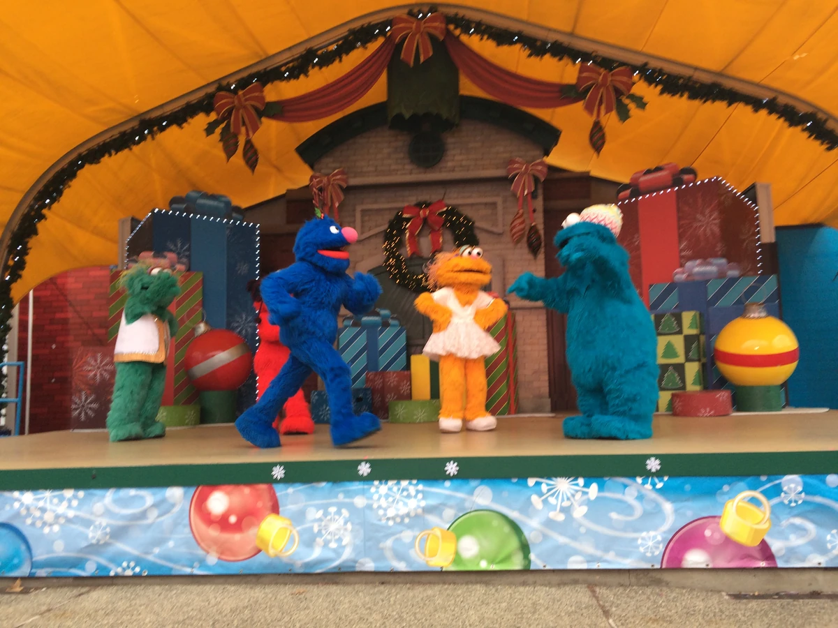 Up on the Housetop | Muppet Wiki | Fandom