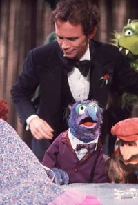 Episode 103: Joel Grey | Muppet Wiki | Fandom