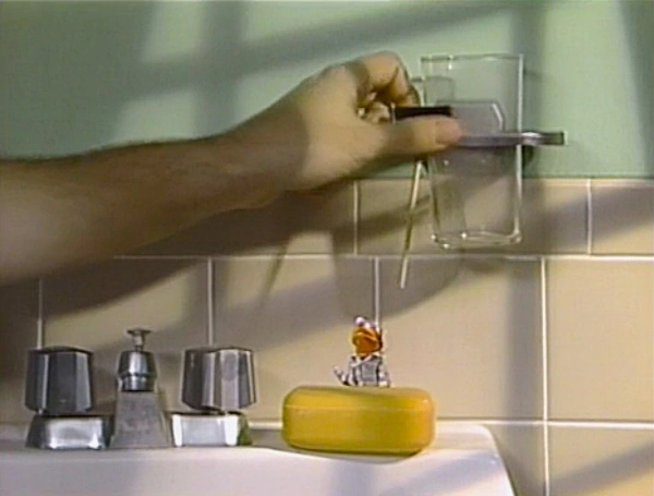 Lyle Large | Muppet Wiki | Fandom