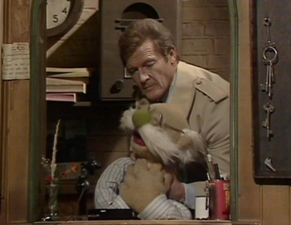 Episode 524: Roger Moore/transcript | Muppet Wiki | Fandom