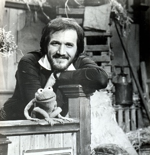 Roger Miller | Muppet Wiki | Fandom