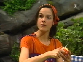 Helen | Muppet Wiki | Fandom