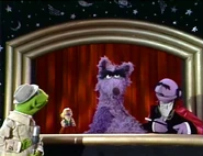 Sesame Street News Flash: Mumford's Big and Small Trick | Muppet Wiki ...