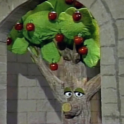 The Royal Apple Tree | Muppet Wiki | Fandom