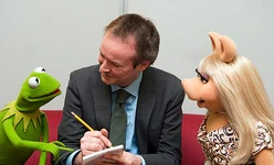 The Sun (United Kingdom newspaper) | Muppet Wiki | Fandom