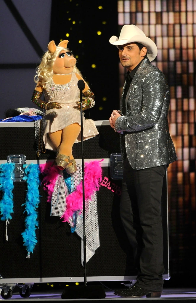 Brad Paisley | Muppet Wiki | Fandom