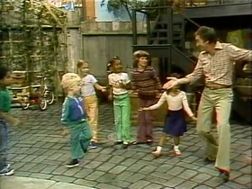 Makin' a Move | Muppet Wiki | Fandom