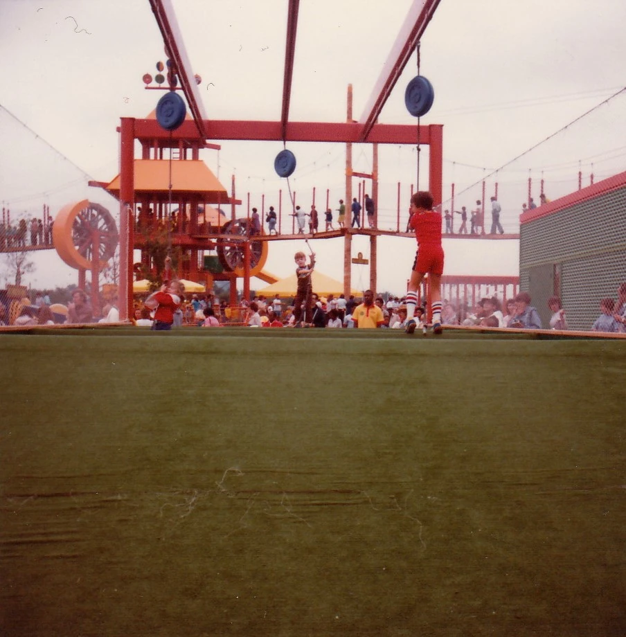 The Twiddlebug Hop | Muppet Wiki | Fandom