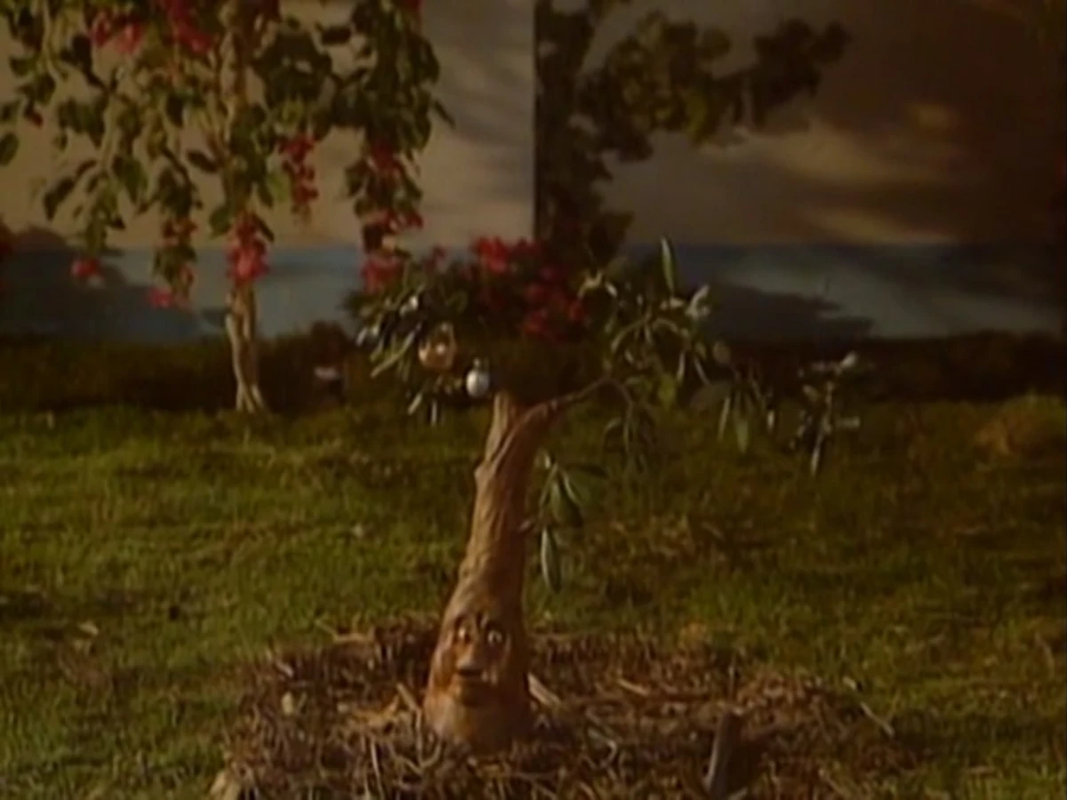 Little Nut Tree | Muppet Wiki | Fandom