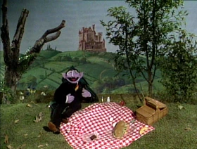 Count's Castle: Picnic | Muppet Wiki | Fandom