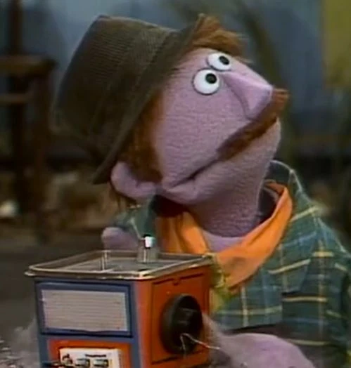 Large Lavender Live Hand | Muppet Wiki | Fandom