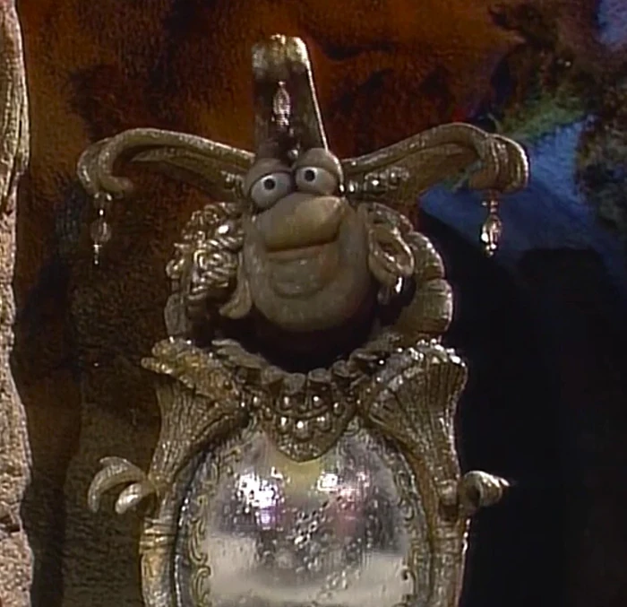 Mavis the Mirror | Muppet Wiki | Fandom