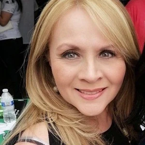 Maggie Vera | Muppet Wiki | Fandom