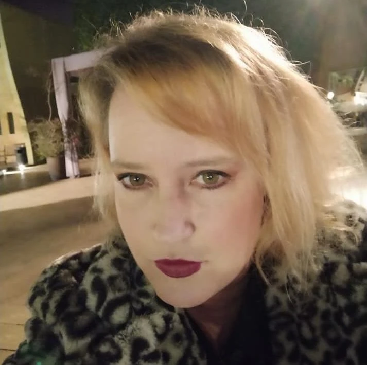 Iris Singer | Muppet Wiki | Fandom