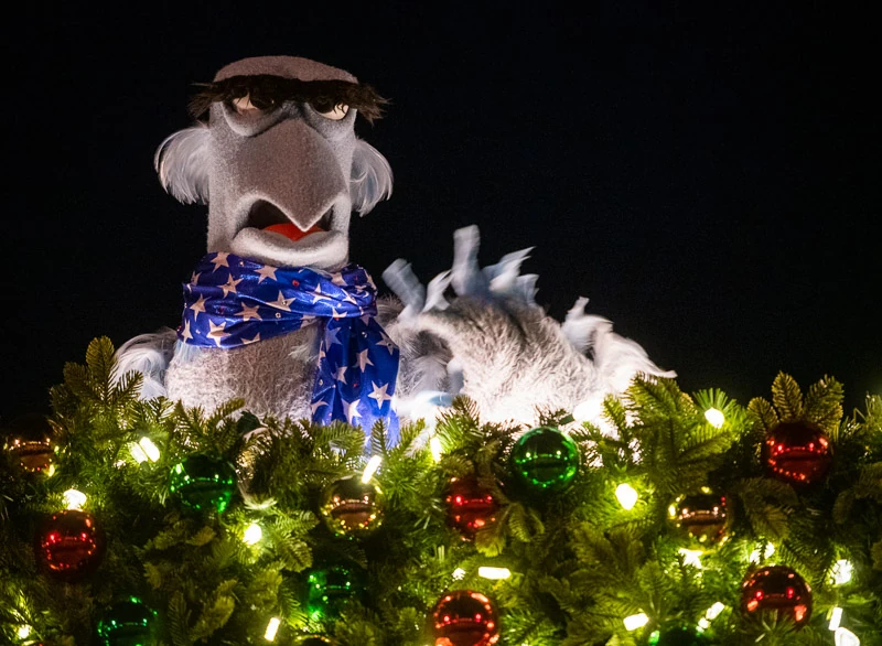 Christmas Caroling Coach | Muppet Wiki | Fandom