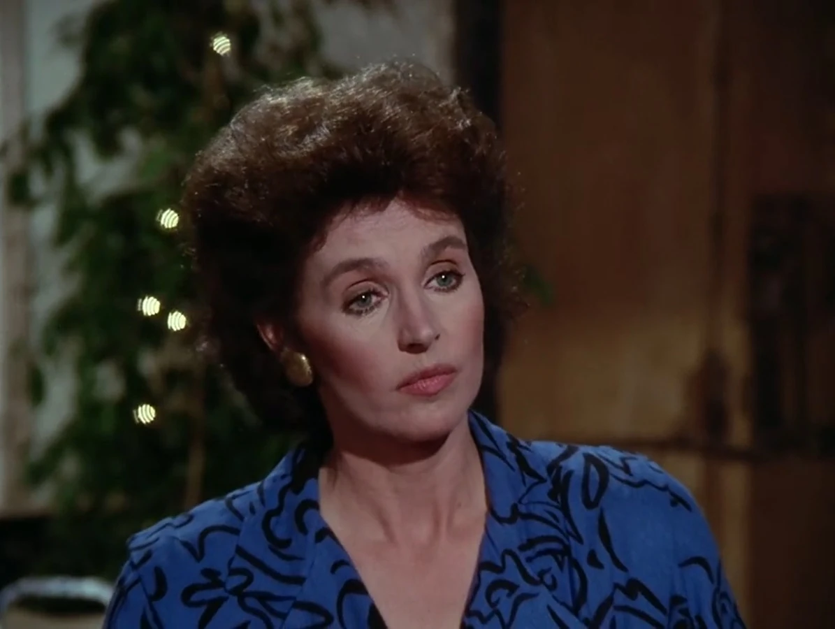 Glenda Vandevere | Murder, She Wrote Wiki | Fandom
