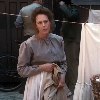 Edna Bergman | Murdoch Mysteries Wiki | Fandom