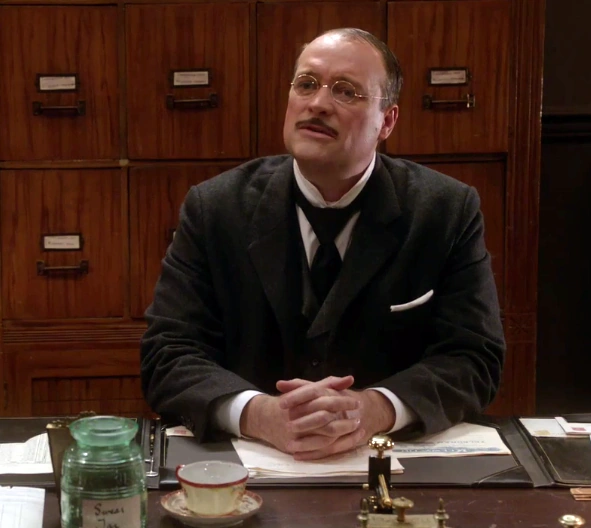 Dilton Dilbert | Murdoch Mysteries Wiki | Fandom