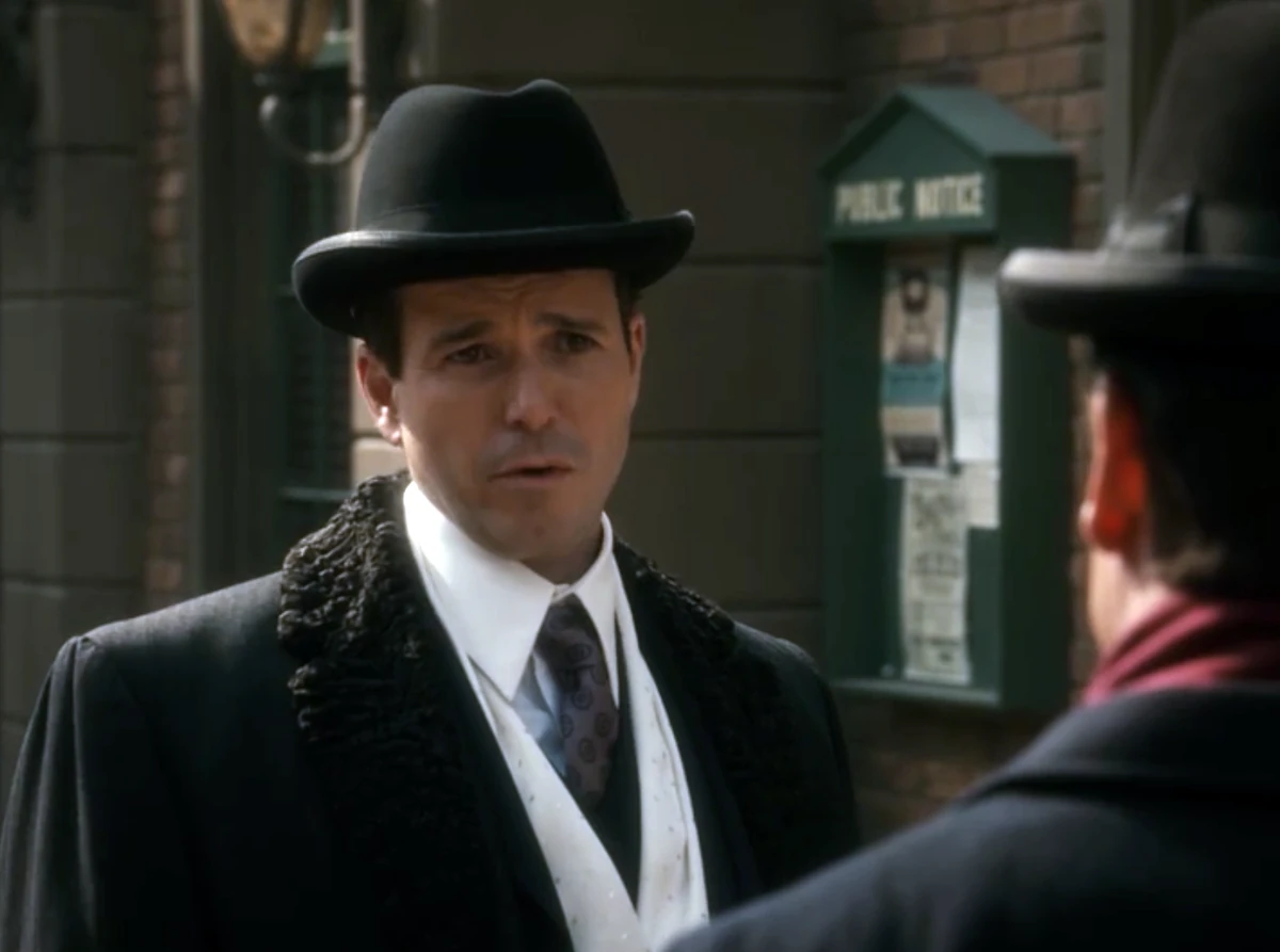 Roderick H. Roderick | Murdoch Mysteries Wiki | Fandom