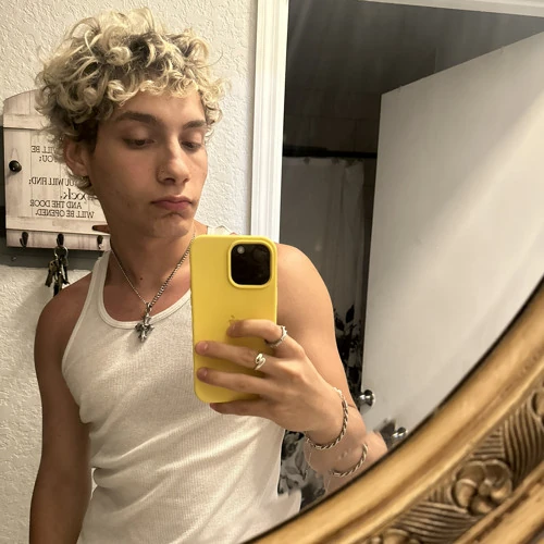 e7i | Music Hub | Fandom