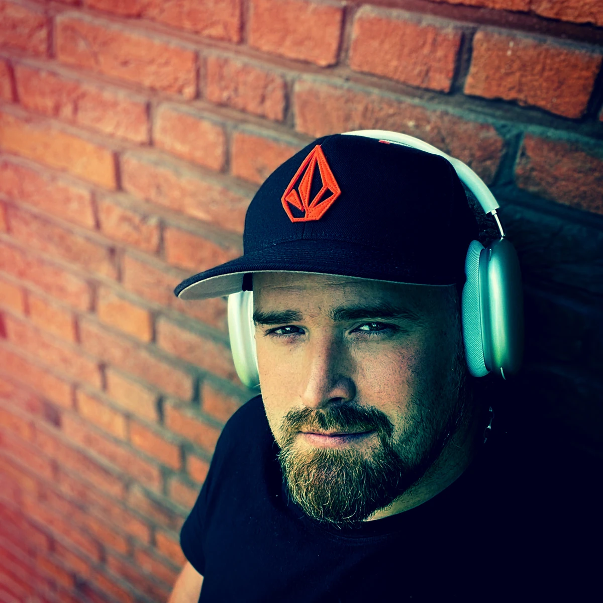 Phil Hanro | Musik-Wiki | Fandom