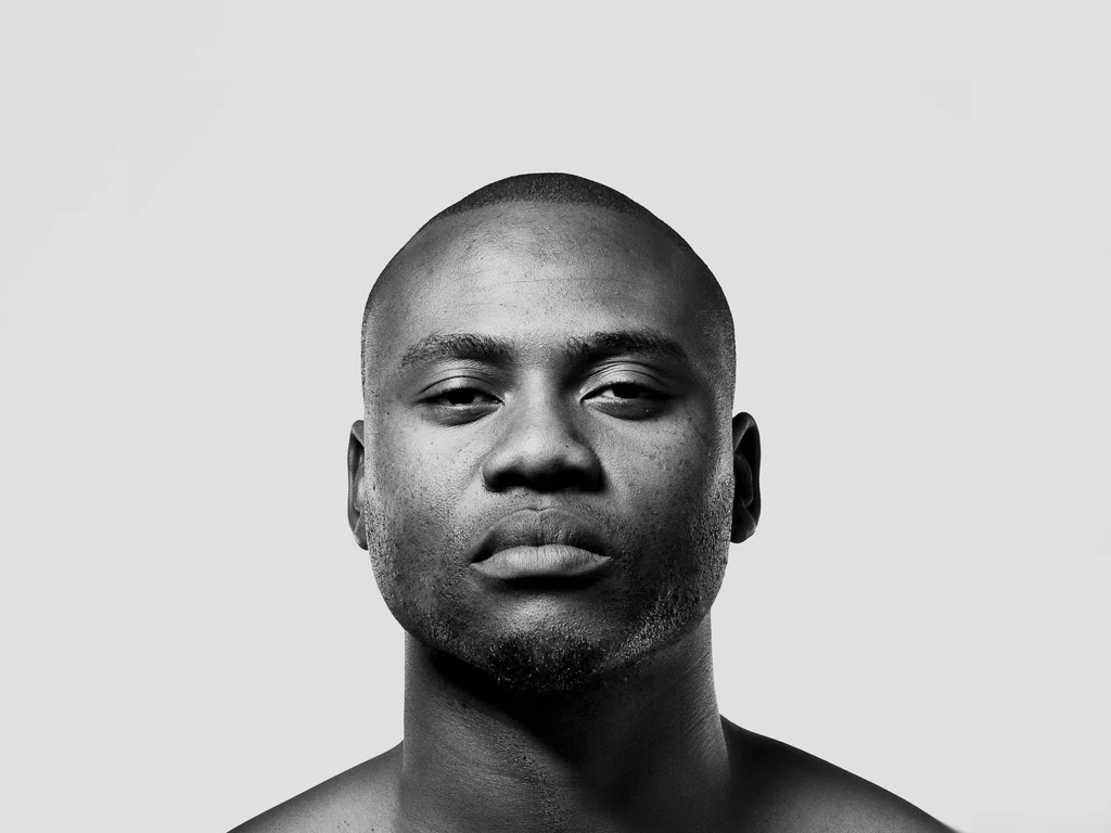 Reason (Rapper) | Musik-Wiki | Fandom