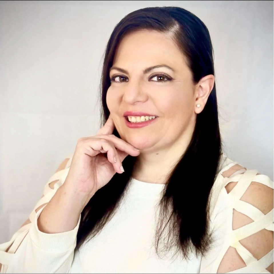 Laura Jerkov | Wiki MUSICALES MX | Fandom