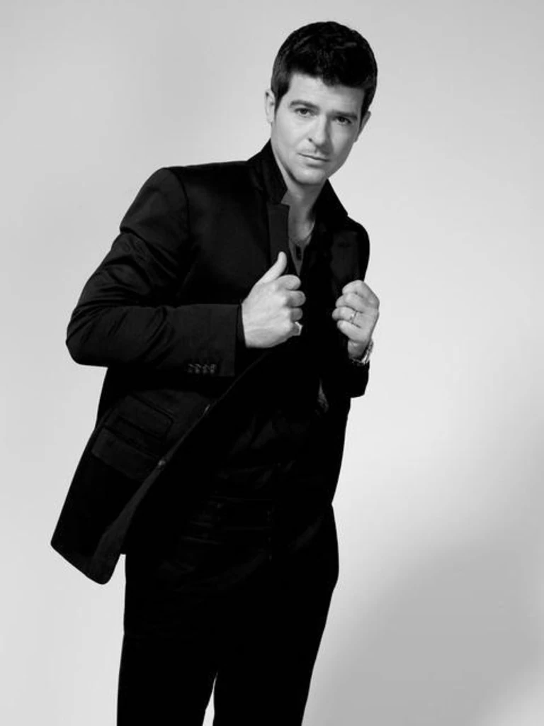 Robin Thicke | Wiki Music Story | Fandom