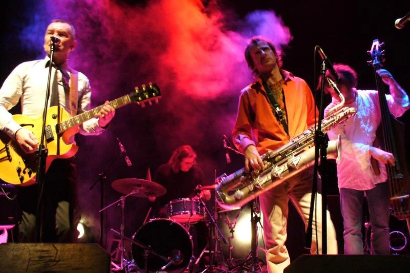 Voo Voo | Muzyka | Fandom