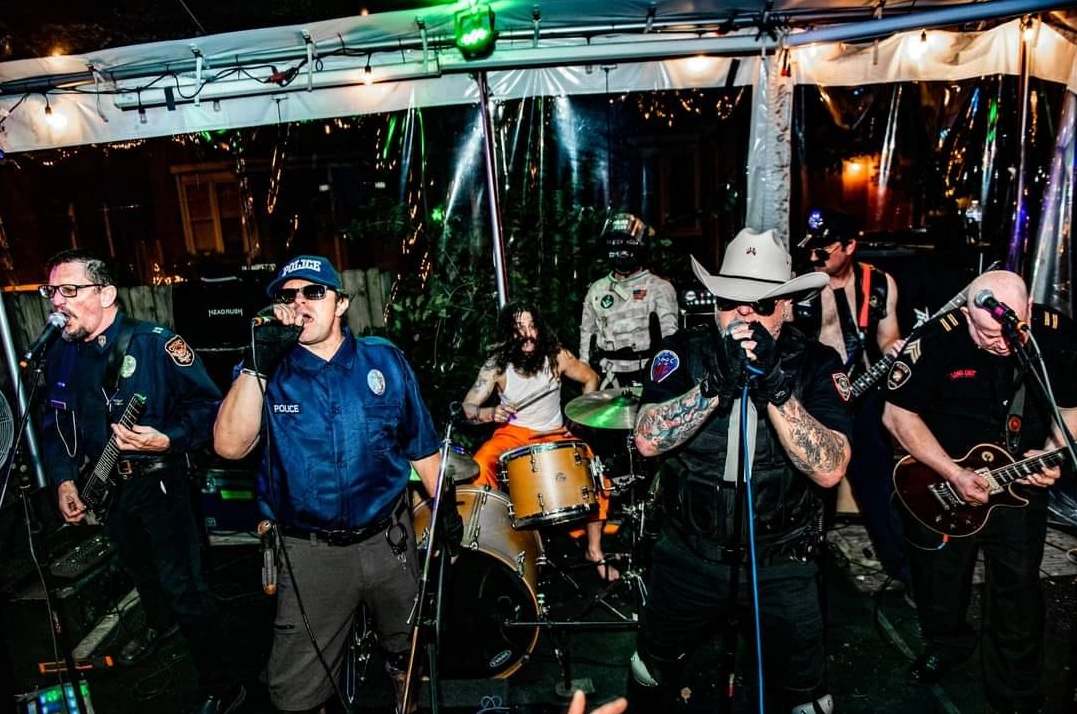 X-Cops | Muzyka | Fandom