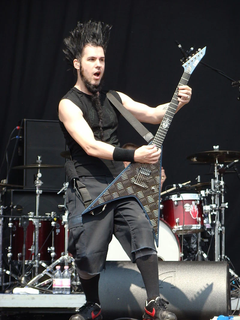 Wayne Static | Muzyka | Fandom